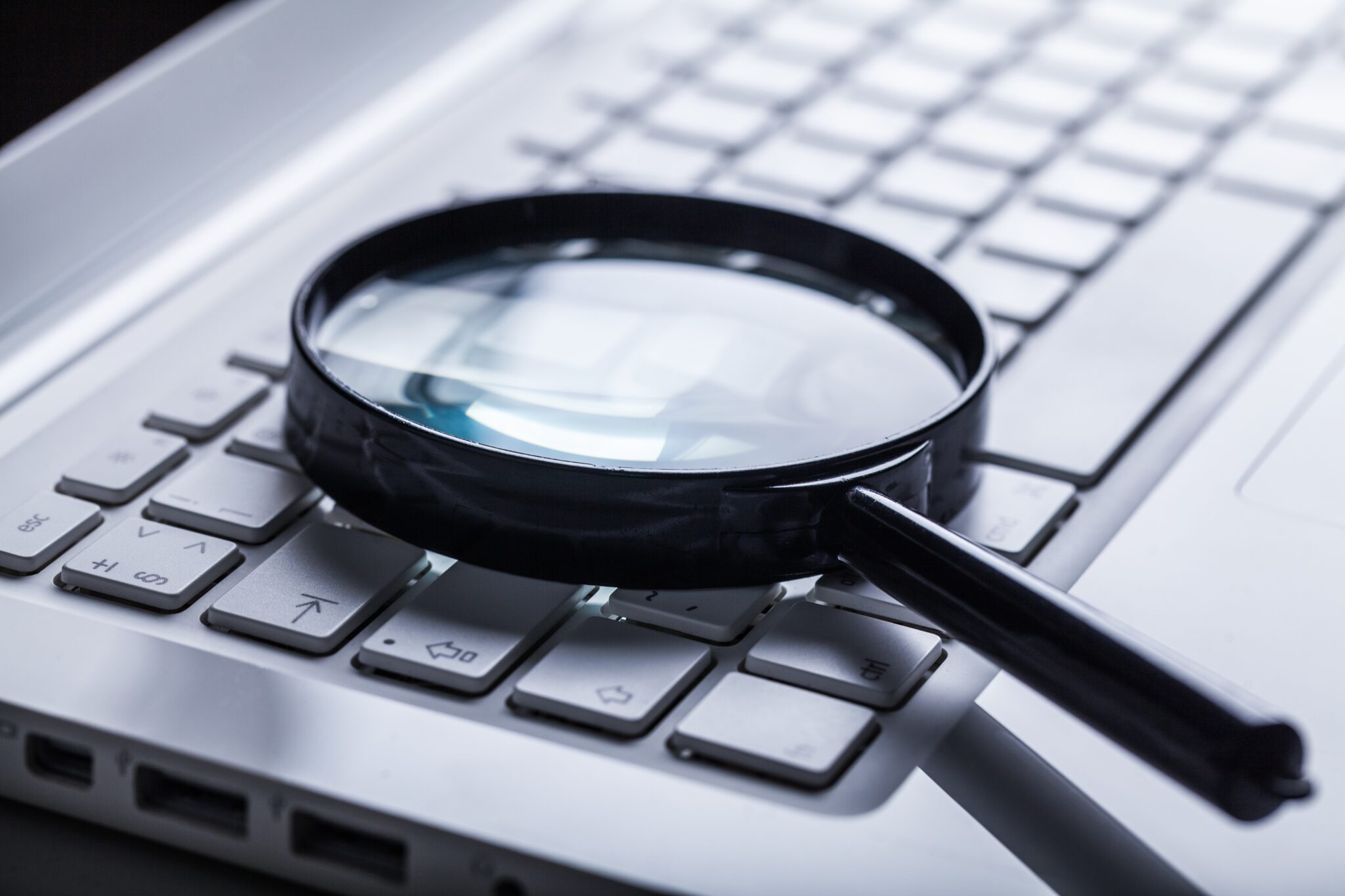 Keyboard with magnifier